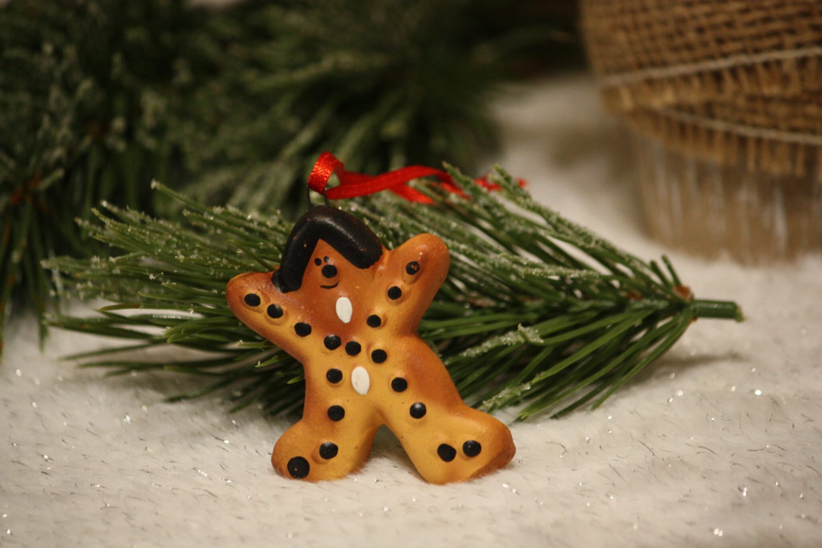 Suspension de Noël - Le petit bonhomme de Noël façon pain d'épices ...